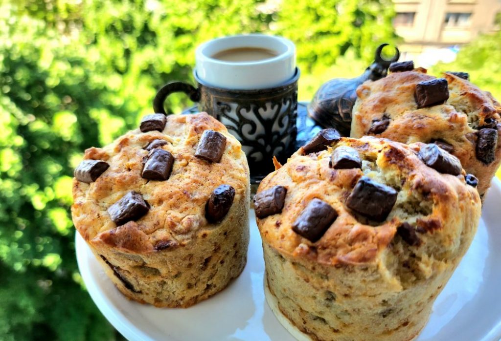 Briose cu banane - Ciocolata cu Zambete